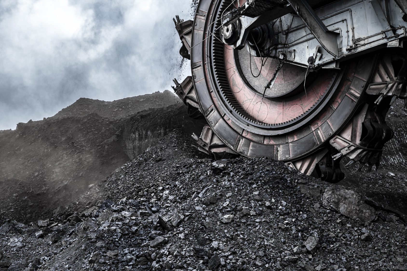 Federal Mine Safety and Health Act of 1977: Criminal Violations Explained